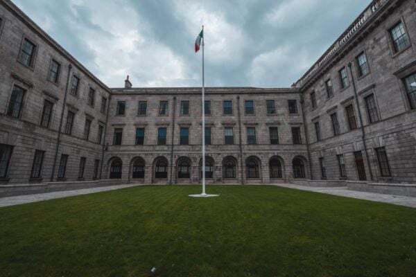 Businessman Greg Kavanagh dismisses claims against him by his brother ...