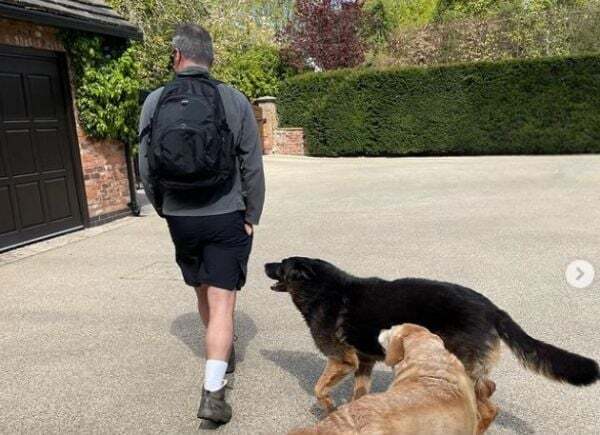 Roy Keane pays tribute to 'beautiful and loyal' Jet after family dog ...
