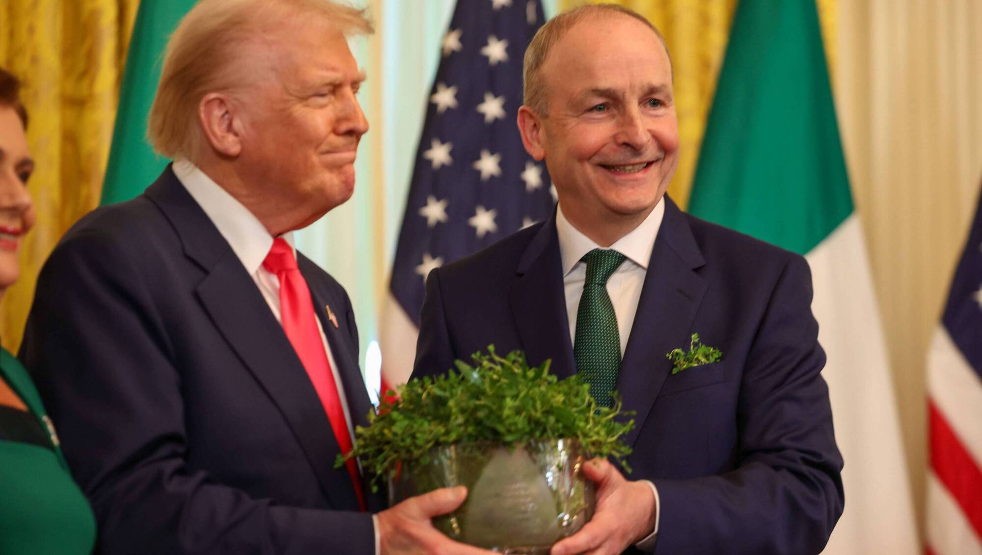 Donald Trump gifted Waterford shamrock bowl - News - Waterford News & Star