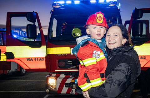 In Photos: Winterval Blue Light Parade in Waterford - News - Waterford ...